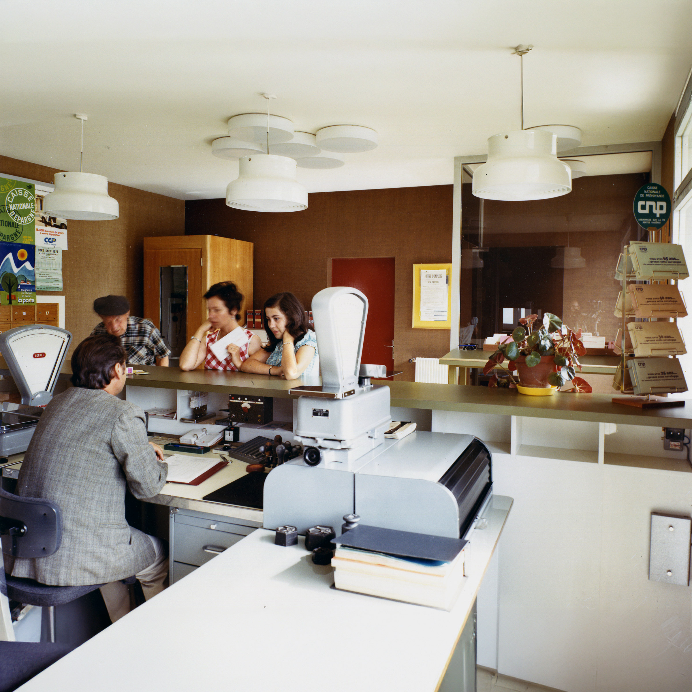 L’âge d’or des bureaux de poste - Un fonds photographique d’exception ...